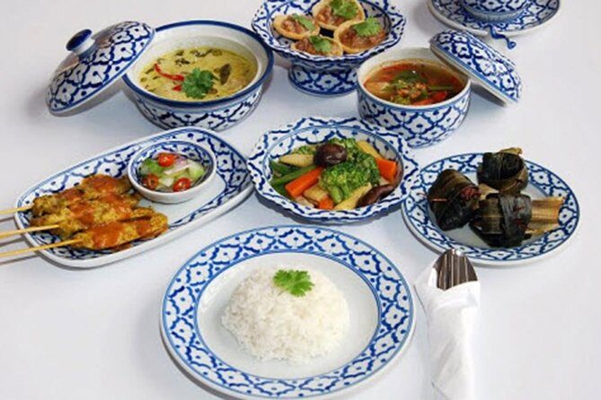 Thai Classical Dance with Thai Set Dinner & Calypso Cabaret Show - How Does it All Come Together?