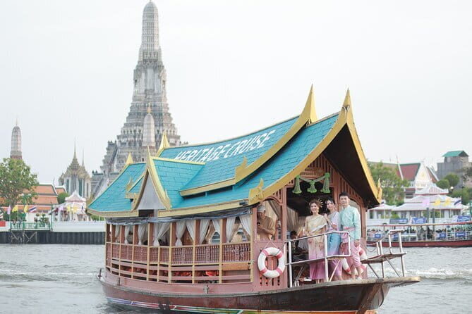 Thai Costume Photo Tour at Wat Arun Bangkok from Bangkok - FAQ