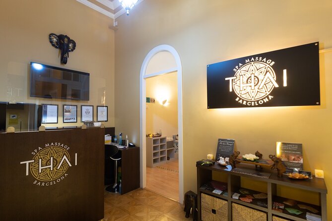 Thai Foot and Leg Massage 30 Min in BARCELONA - Massage Experience