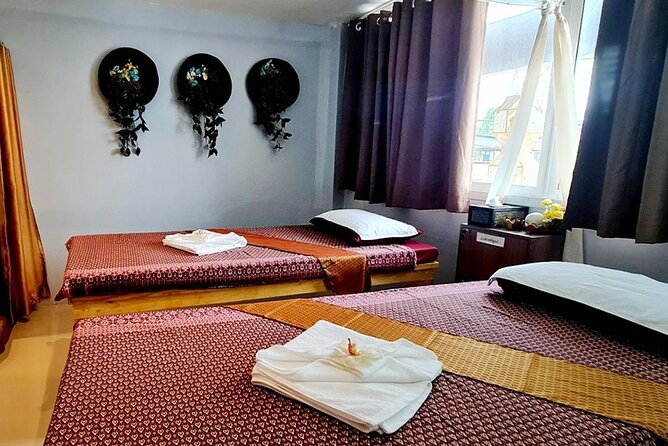 Thai Massage - Who Should Consider This Experience?