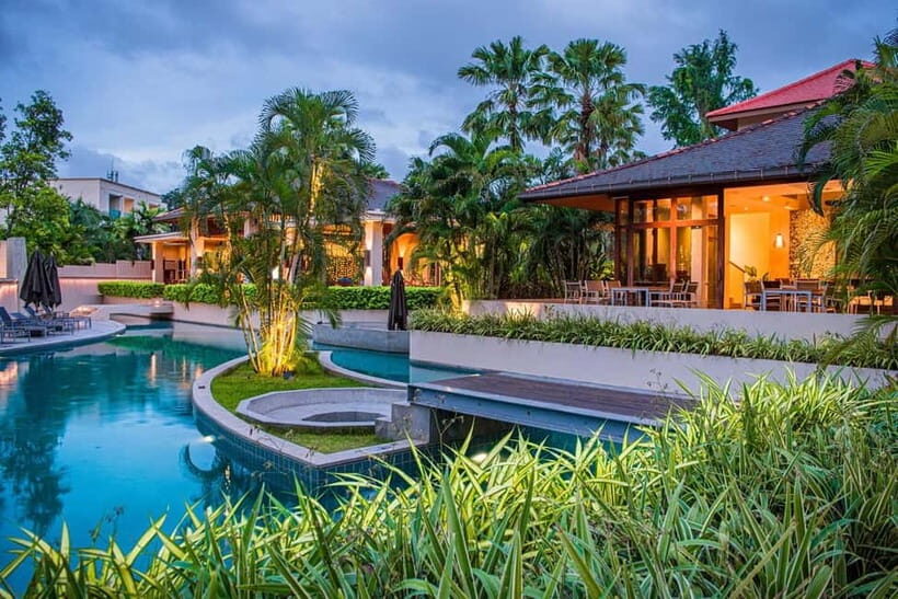 Thai Night Buffet at Dewa Phuket Resort & Villas - The Sum Up