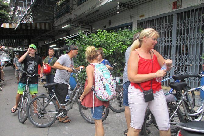Thai Tapas Food Experience by Bicycle Including Dinner - Detailed Breakdown of the Itinerary