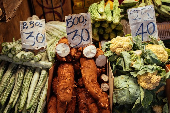The 10 Tastings of Colombo With Locals: Private Street Food Tour - Exotic Fruits and Local Markets Near the Old Town Hall