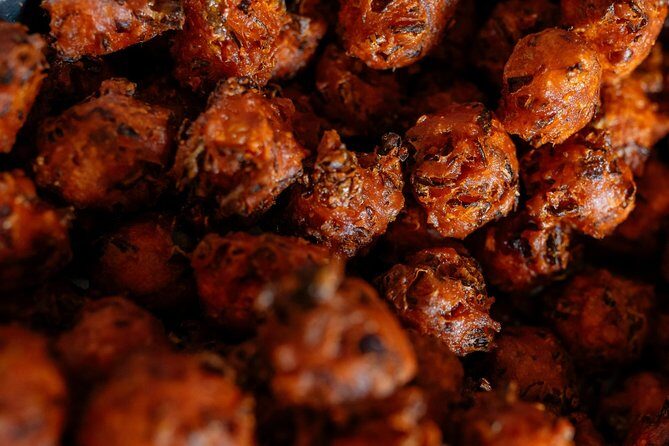 The 10 Tastings of Mumbai With Locals: Private Street Food Tour - A Deeper Look at the Tour Itself