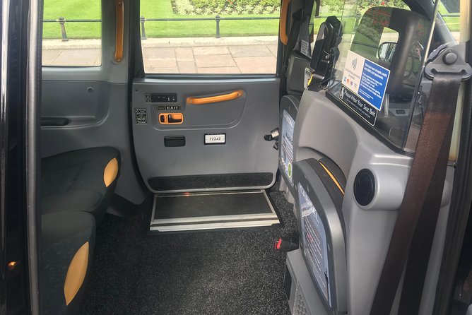 The 6 Hour Private Iconic Black Cab Sightseeing Tour - Knowledgeable and Personalized Guidance