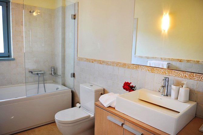 The Alchemist Indian Yoga Meditation Retreat in Greece - Recommendations for Travelers