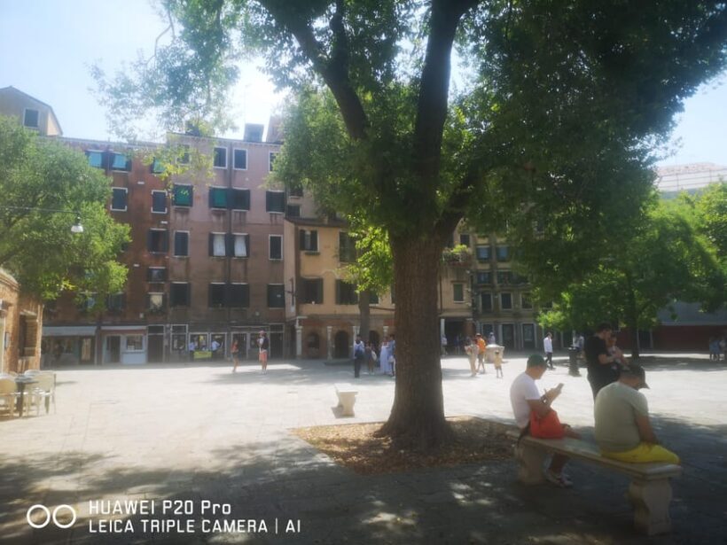 The Ancient Jewish Ghetto Tour - Exploring Key Sites: Synagogue, Secret Garden, and More