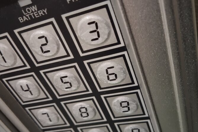 The Bank Heist - Epic Escape Game in Carvoeiro - Accessibility and Provided Tools