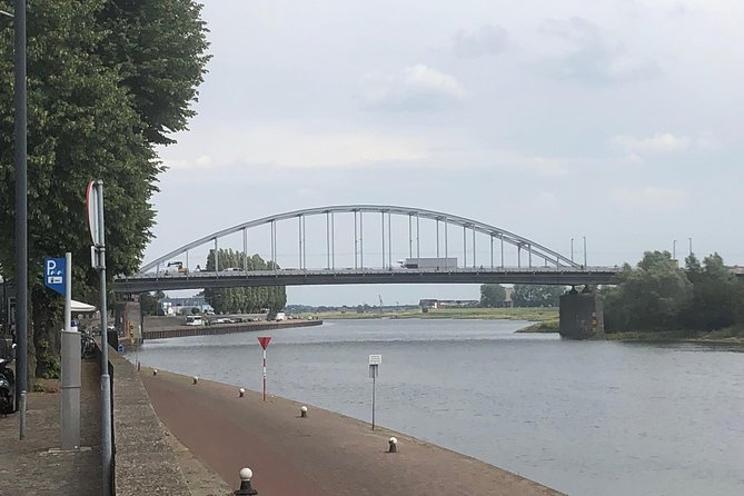 The Battle of Arnhem (from Amsterdam) - Experiencing Off-the-Beaten-Path Locations