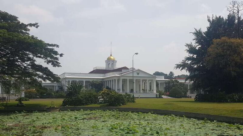 The Beautiful Garden, Rice Terrace and Waterfall In Bogor - Discovering the Hidden Nangka Waterfall