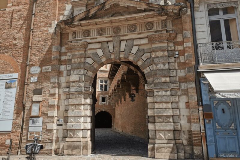 The Belle Paules Tale of Renaissance Toulouse - Navigating the Religious Turmoil