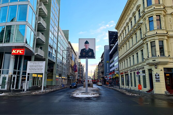 The Berlin Wall / Cold War Berlin (Private 3 Hours Walking Tour) - FAQ