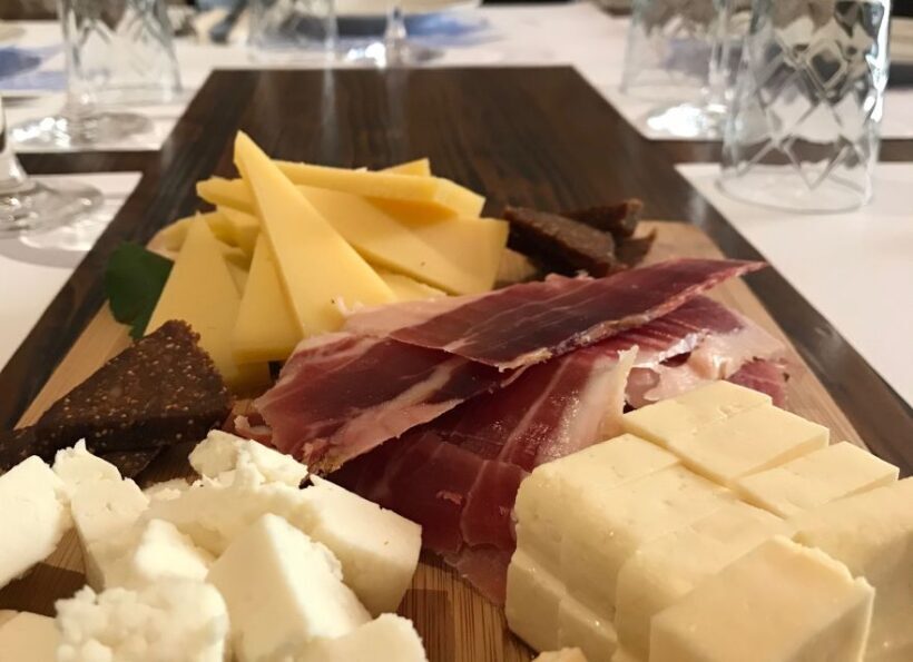 The Best of Hvar in a Day with Wine tasting and Local Dinner - Traditional Dalmatian Meal