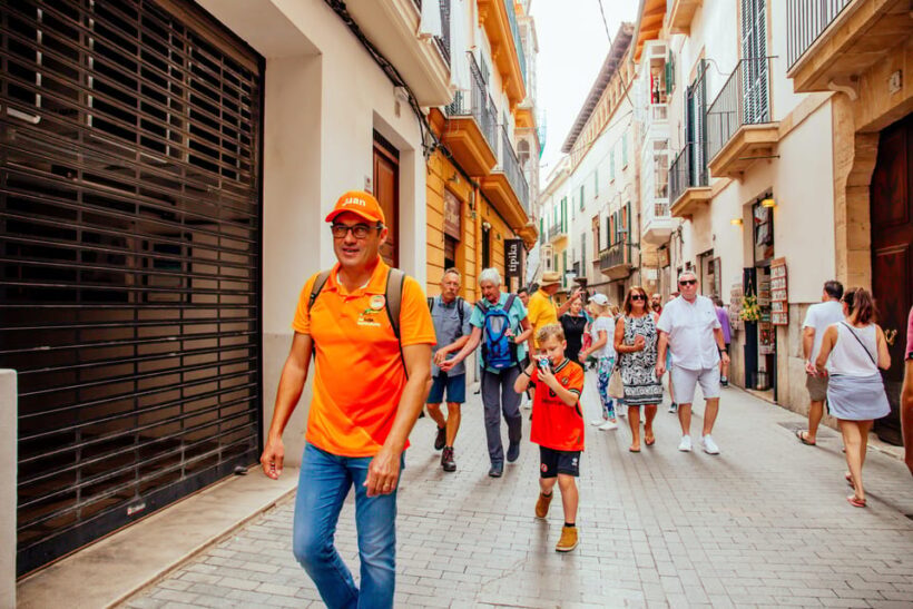 The Best of Palma: Boat trip, Walking tour and Cathedral - The Walking Tour Through Palma’s Historic Heart
