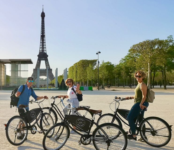 The Best of Paris: Small Group Bike Tour like a Local - Why Choose This Paris Bike Tour?