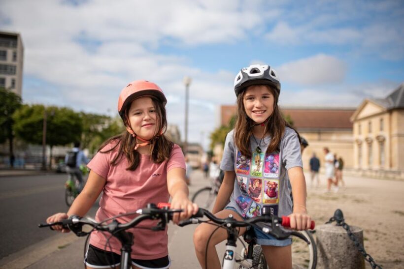 The Best of Paris: Small Group Bike Tour like a Local - The Benefits of Cycling in Paris
