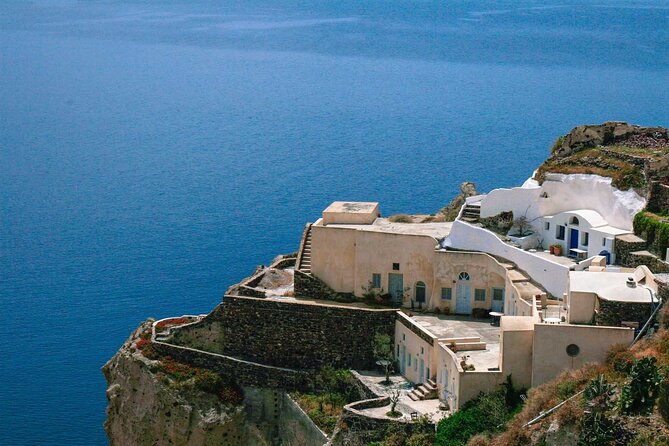 The Best of Santorini: 5-Hour Private Guided Tour of the Island - Accessibility