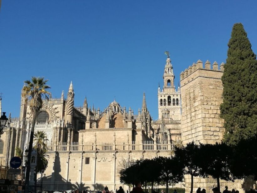 The Best of Seville: Private 2,5 Hour Walking Tour - A Closer Look at the Tour Itinerary