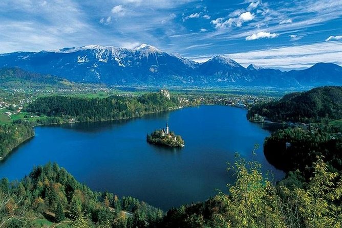 The Best of Slovenia: Bled Lake, Postojna Cave & Ljubljana - Exploring the Breathtaking Lake Bled