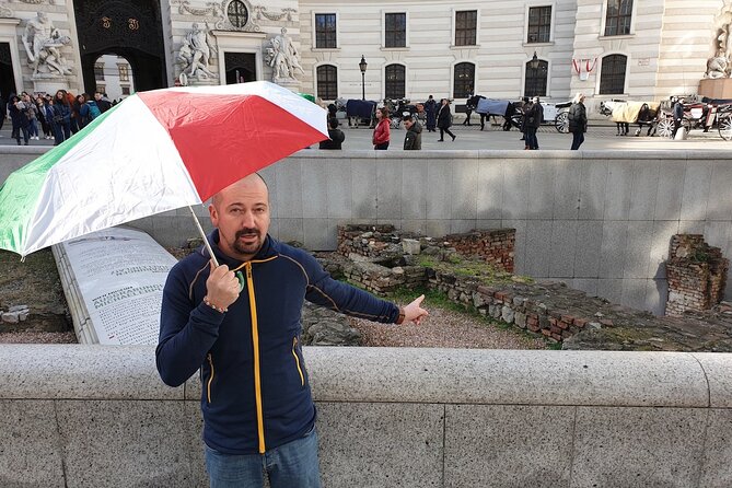 The Best of Vienna on Foot - Experiencing Viennas Lively Performing Arts