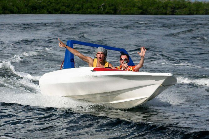 The Best Speedboat Tour In Cancun through Nichupte Lagoon, Snorkel included. - Key Points