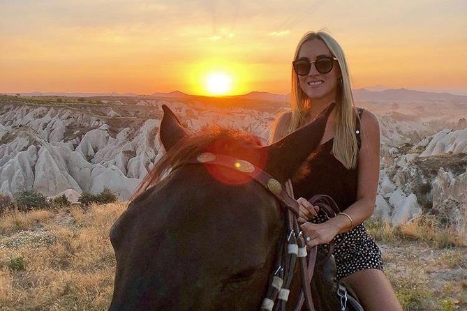 The Best Sunset Horseback Riding Tours in Cappadocia - Who Should Book This Tour?
