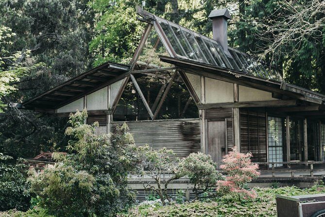 The Bloedel Reserve & Sightseeing - An In-Depth Look at the Bloedel Reserve & Sightseeing Tour