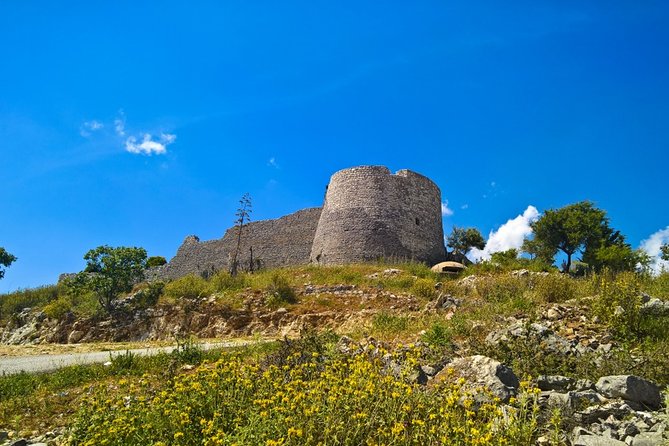 The Blue Eye and Lekuresi Castle from Saranda - First Stop: Lekuresi Castle