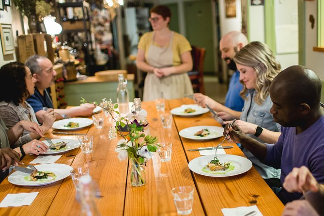 The Carytown Food Tour in Richmond - Tasting the Local Flavors