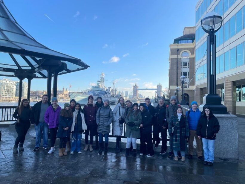 The Changing of the Guard Experience with Thames Boat ride - Authentic Traveler Feedback