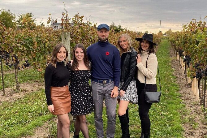 THE CHEERS TOUR: Niagara-on-the-Lake Wine and Cheese Tour - What the Reviews Reveal