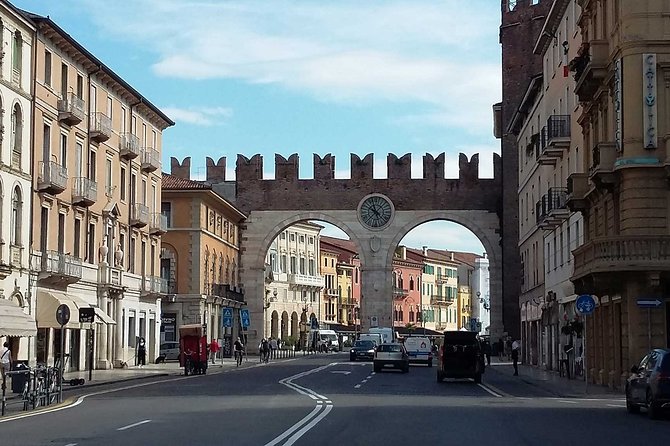 The City of Romeo and Juliet: a Self-Guided Audio Tour Through Verona - Accessibility and Technical Considerations