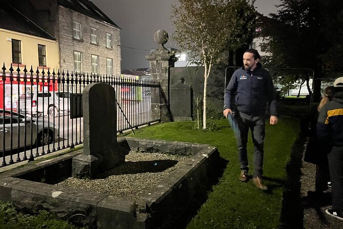 The Dark History Tour of Galway City - Unraveling the Mysteries of Galways Haunted Pubs