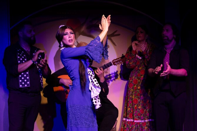 The Duende Flamenco Show With Drink at La Rambla Barcelona - Key Points