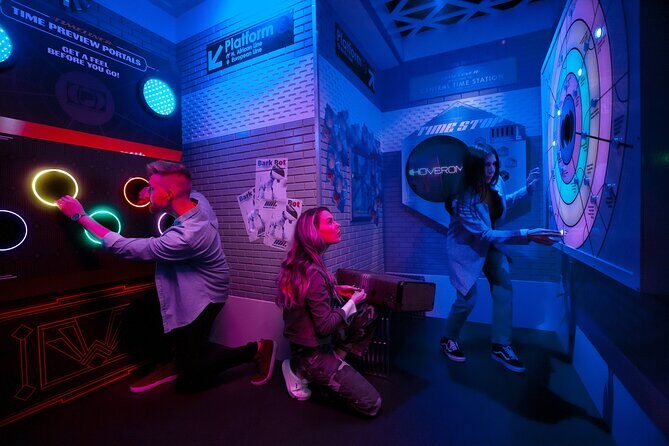 The Escape Game at MarketStreet in Lynnfield - One possible consideration: booking in advance is recommended. The spots fill up on average 13 days ahead, so planning ahead will help you secure your preferred time slot. It’s also designed for groups of six or fewer, making for a cozy, collaborative environment. This experience is perfect for those who enjoy puzzles, teamwork, and a bit of friendly competition, whether you’re visiting with friends, family, or colleagues.