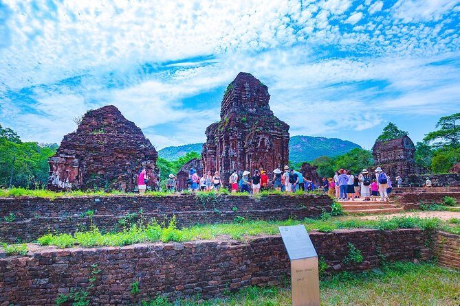 The Famous My Son Sanctuary: Private Car round trip - Best for Who?