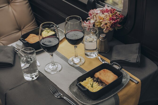 The First Class Machu Picchu Train by Inca Rail - Meeting Points and Pickup