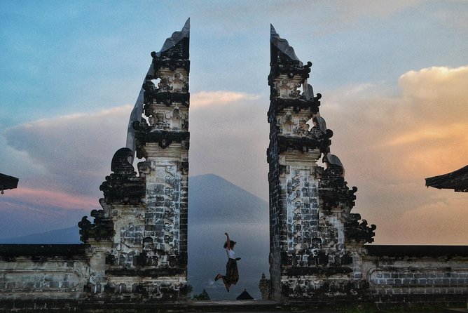 The Gates of Heaven Lempuyang Tours All Inclusive - Key Points