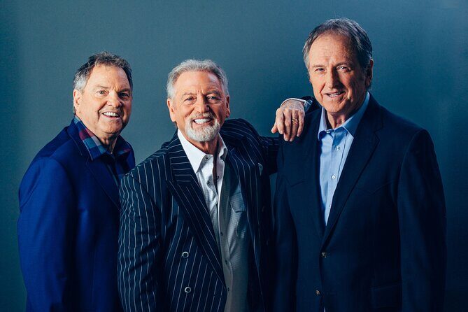 The Gatlin Brothers Larry Steve and Rudy - A Closer Look at the Experience