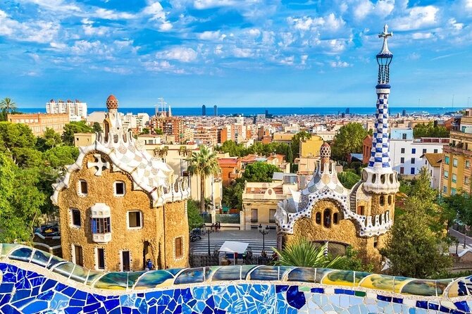 The Glorious Gaudi (Small Group): Sagrada Familia & Park Guell - Tips for a Great Tour Experience