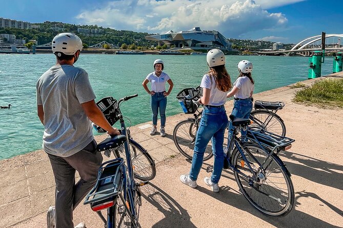 The Grand Bike Tour of Lyon - 3-hours - Guided Commentary