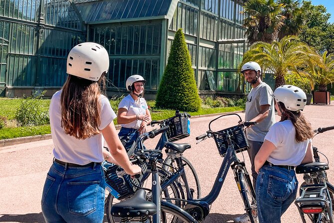 The Grand Bike Tour of Lyon - 3-hours - Accessibility and Restrictions