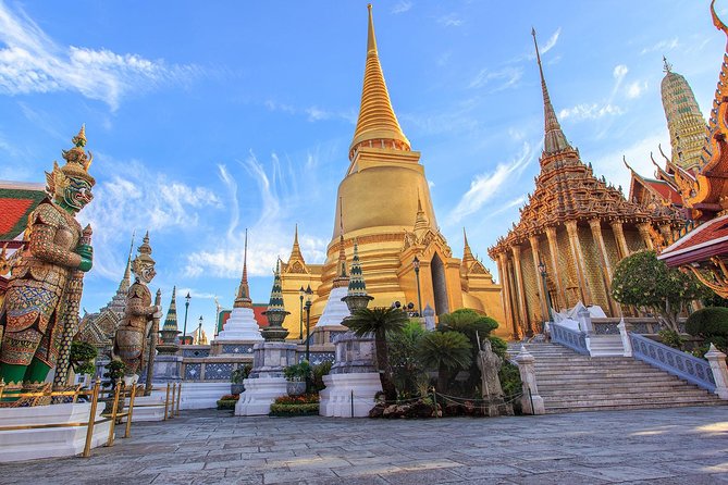 The Grand Palace, Wat Phra Kaew, Wat Pho Tour with Massage option - Exploring Bangkok’s Must-See Temples and Palace