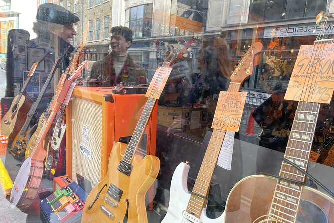 The Great British Rock and Roll Walking Tour - What You Can Expect from the Experience