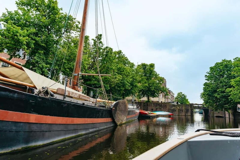 The Hague: Canal Cruise with music from local artists - Why This Tour Is Worth Considering