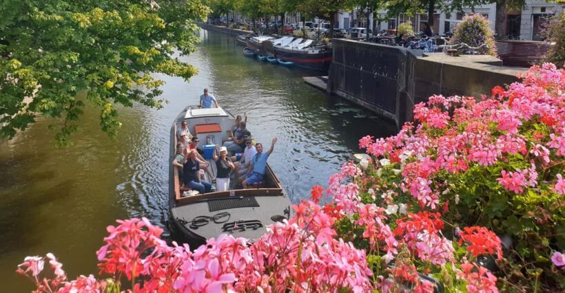 The Hague: City Canal Cruise - Key Points
