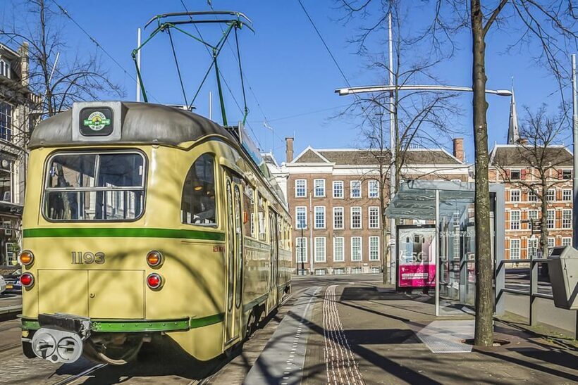The Hague: Hop-on Hop-off Old-Fashioned Heritage Tram Tour - Who Should Consider This Tour?