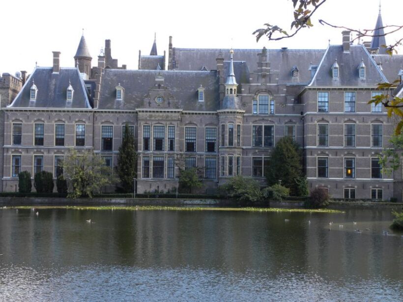 The Hague: Old City Private Walking Tour - An Introduction to The Hague’s Royal and Political Heart