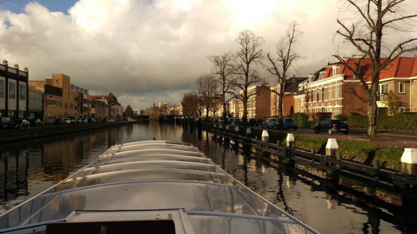 The Hague: One Way Boat Ticket to or from Delft - Who Should Consider This Tour?