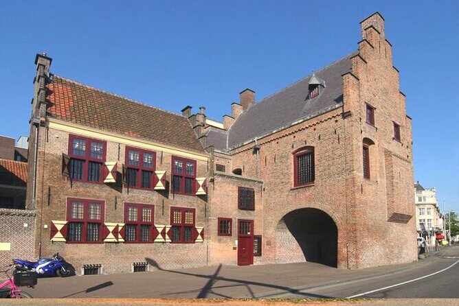The Hague Scavenger Hunt and Sights Self-Guided Tour - Who Will Love This Experience?